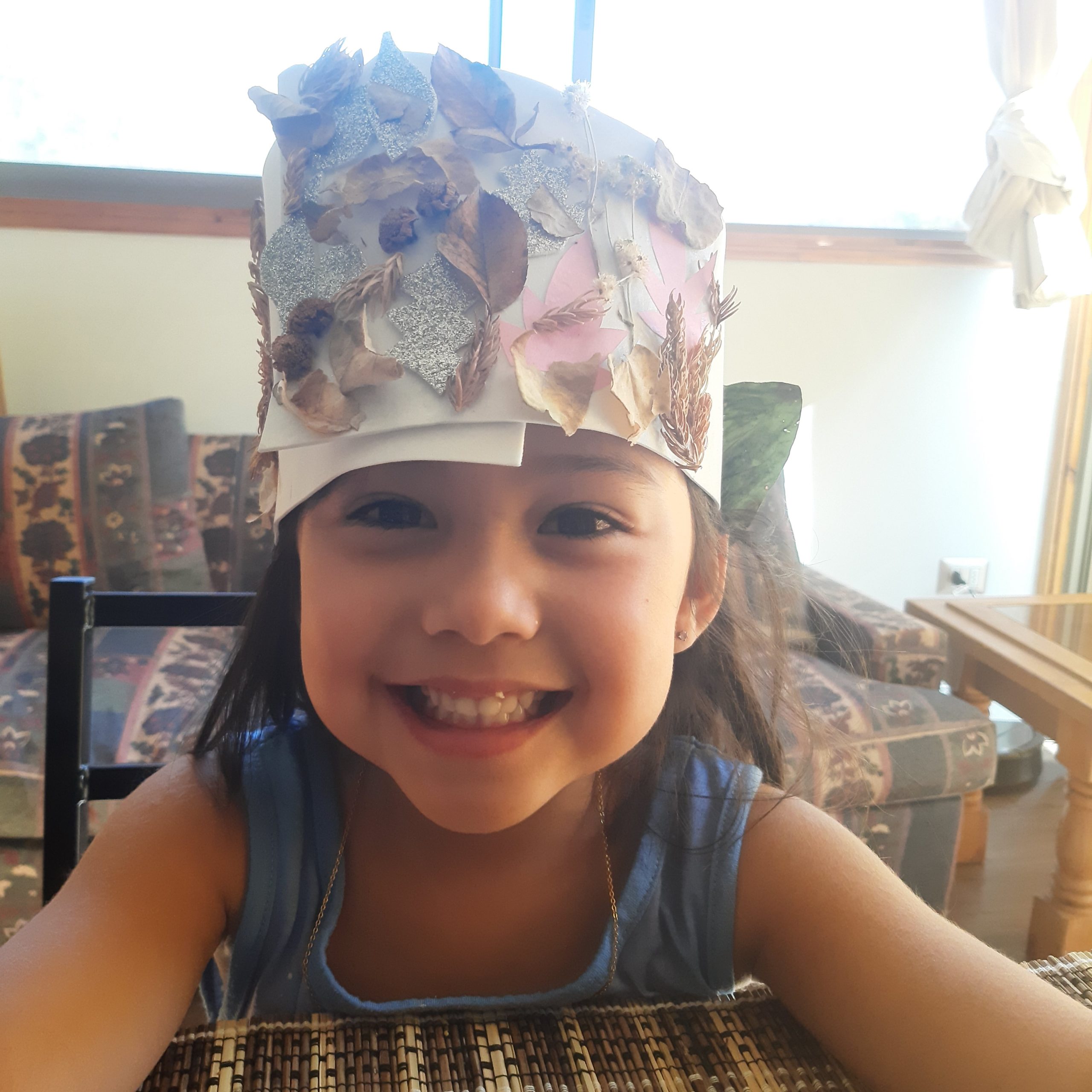 Amparo-y-sus-coronas-de-otono-1 | Colegio Alemán