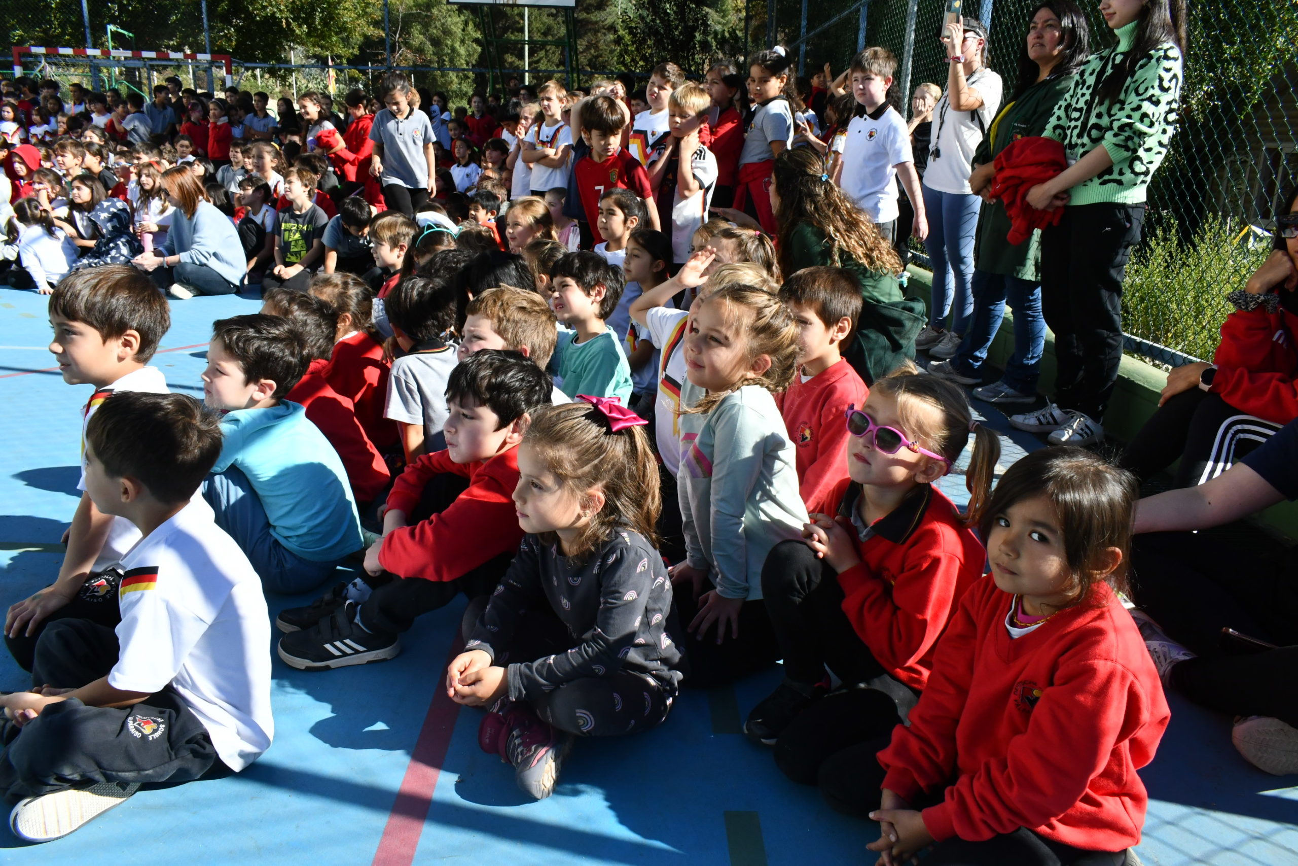 Dia-de-la-Convivencia-Escolar-Ciclo-Inicial-y-Basica-en-Multicancha-2 ...